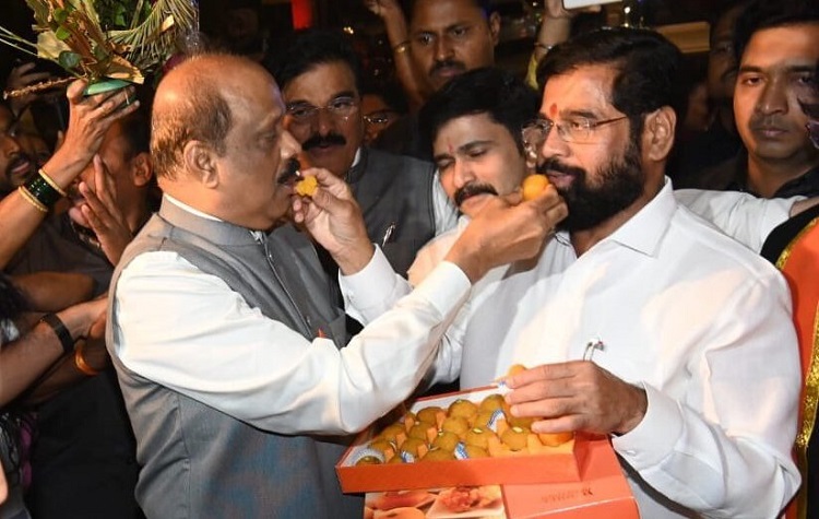 Election Commission announces Shinde faction as real Shiv Sena ... Election Commission announces Shinde faction as real Shiv Sena ...